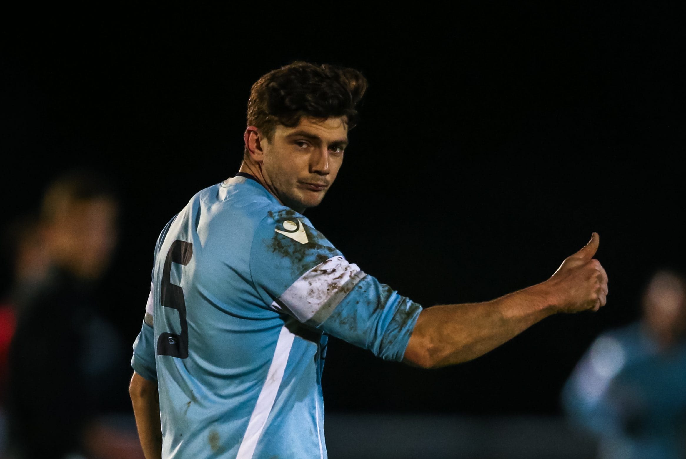 Woodley United battle back to progress in the cup – Wokingham.Today