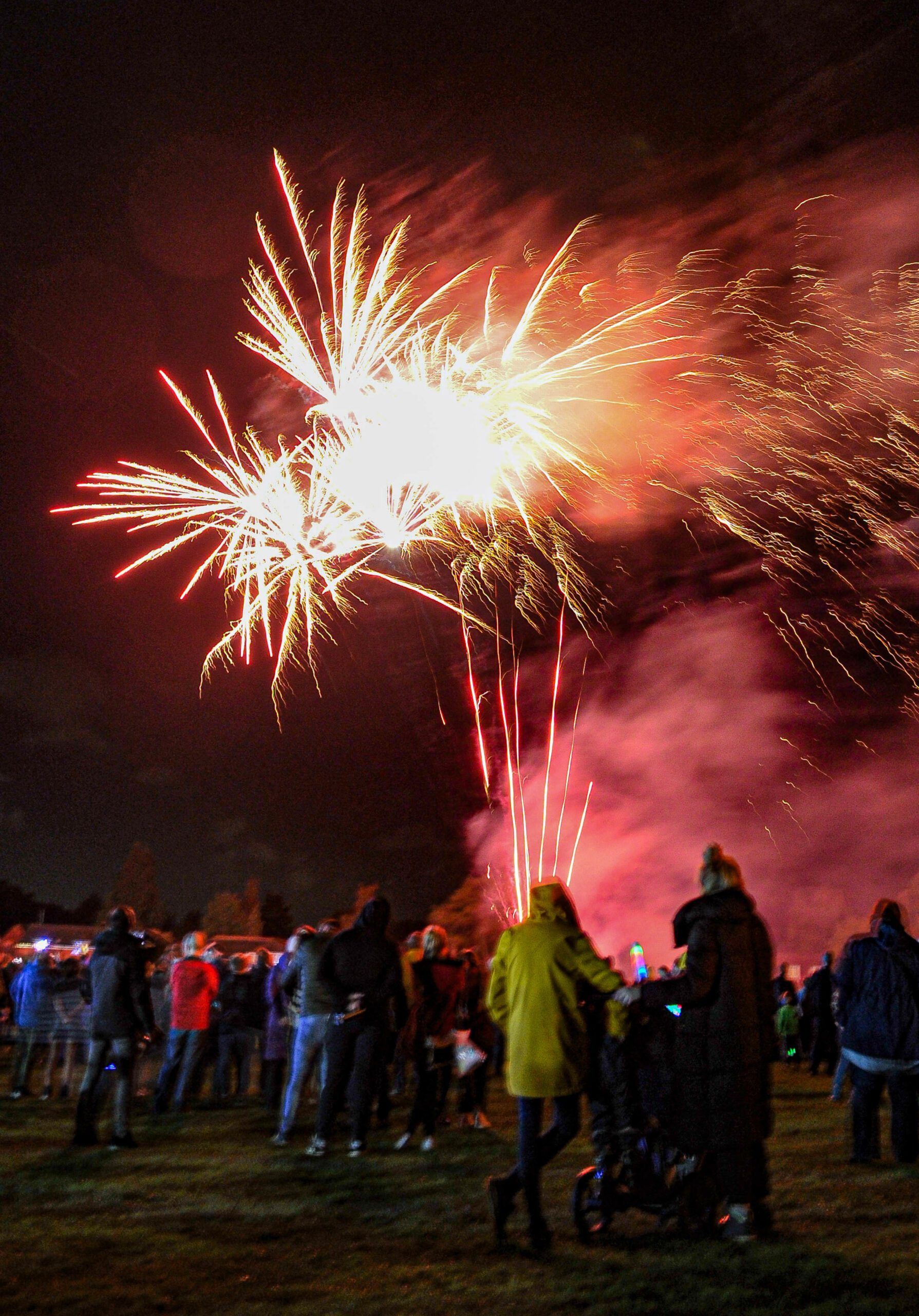 Magnificant! Maleficent goes up in smoke for Twyford’s big night of the ...