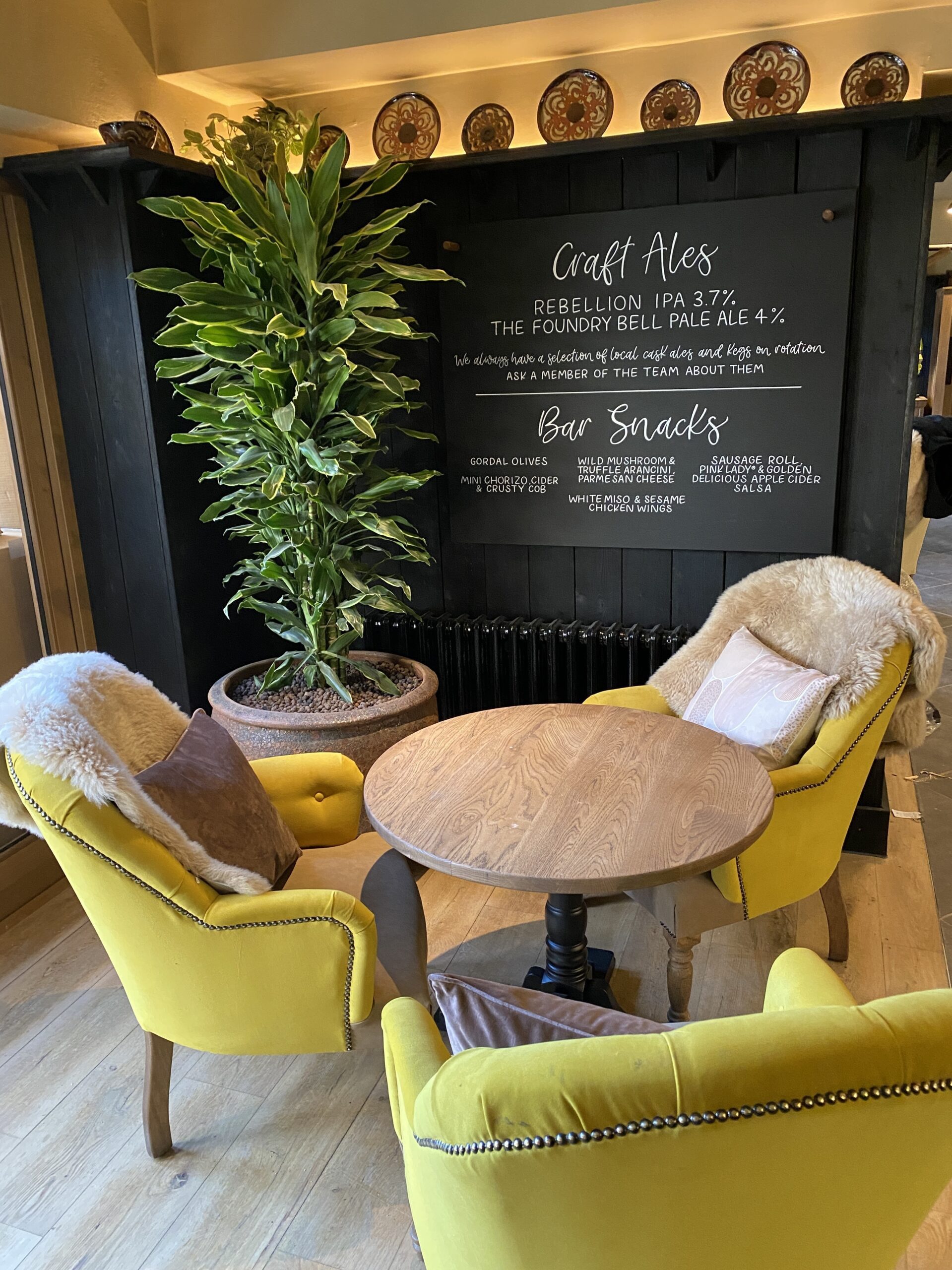 Have a sneak peek inside Wokingham’s newest pub, The Foundry Bell ...