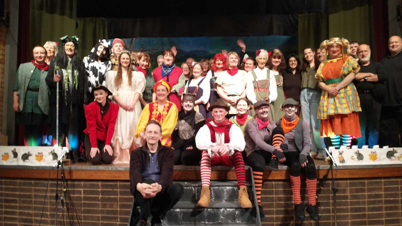 Family fun for all as Twyford Drama turns the Pied Piper into a ...