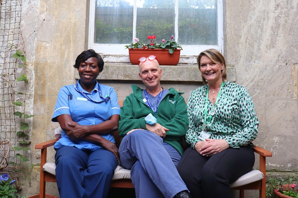 Memorial bench for dedicated couple unveiled at Royal Berkshire ...
