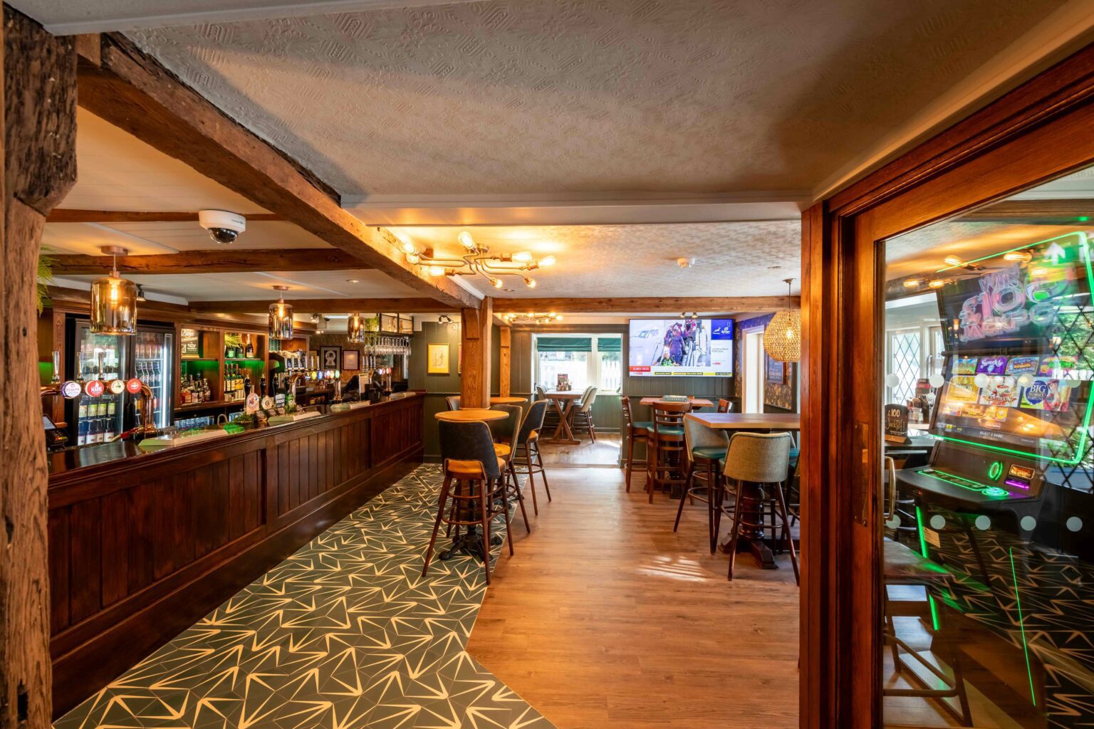 The Three Frogs, Wokingham, reopens after major makeover – Wokingham.Today